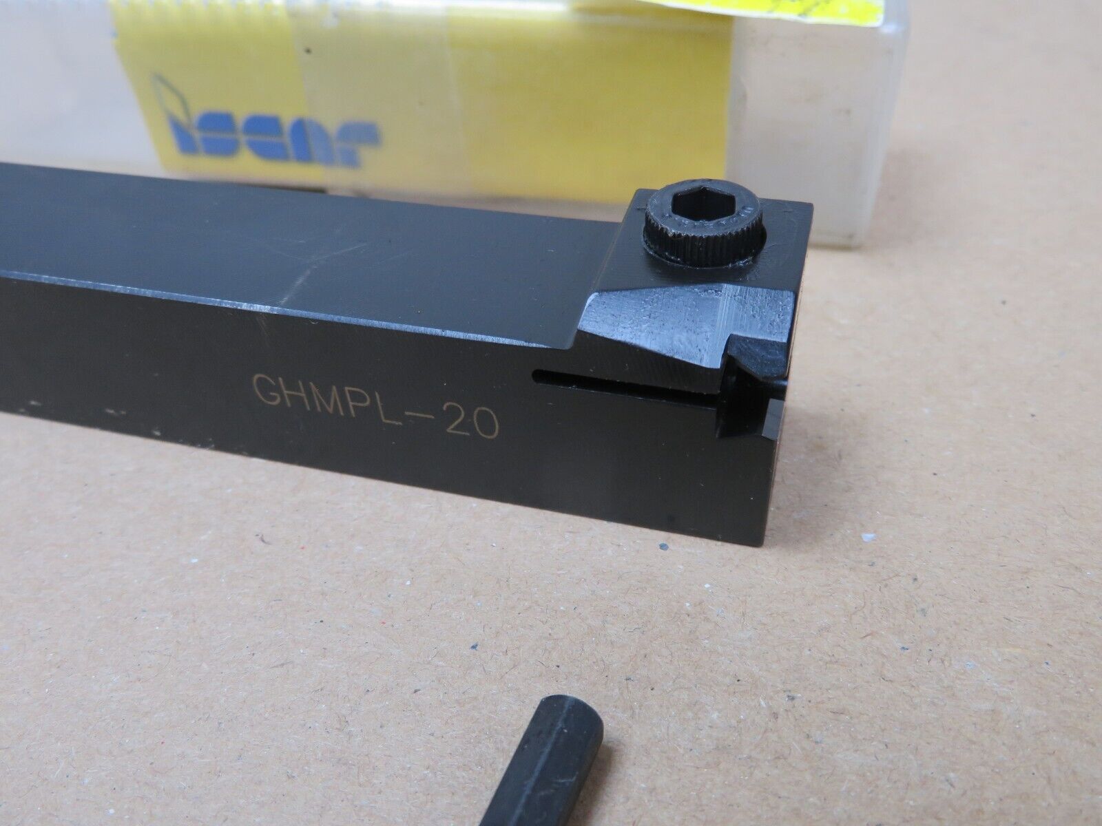 ISCAR GHMPL-20 CUT-GRIP Perpendicular Tool For Shallow Radial & Axial ...